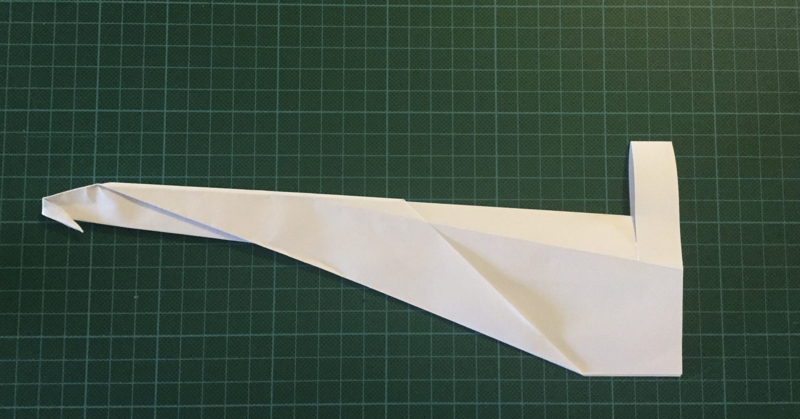 Learn Paper Plane Aerodynamics | Fold Fly Learn